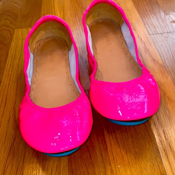 Tieks | Shoes | Tieks Neon Pink Pop Pink Ballet Flat | Poshmark